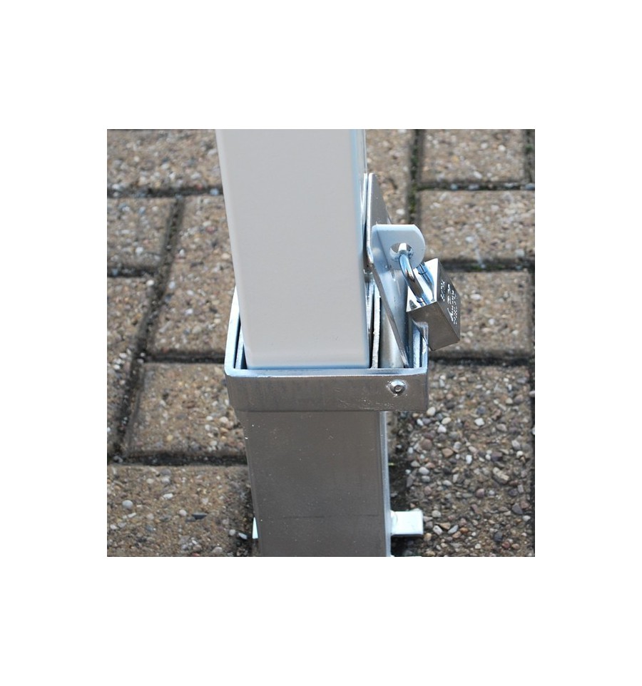White 100P Removable Security Post with 1 x R/H Black Chain Eyelet