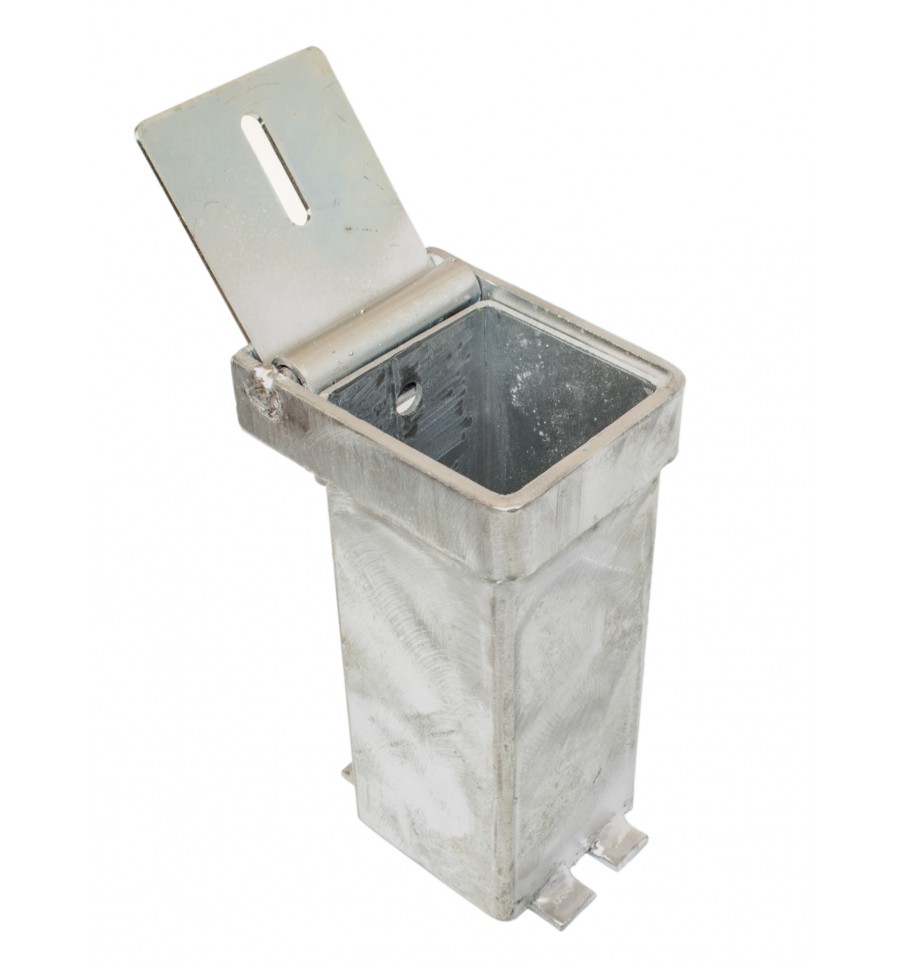 White 100P Removable Parking & Security Post, Padlock & Top Eyelet