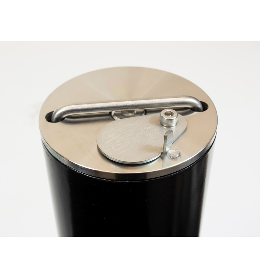 No Parking RB-200B Retractable Telescopic Security Bollard & Post.