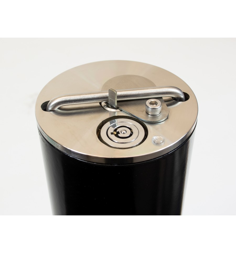 No Parking RB-200B Retractable Telescopic Security Bollard & Post.